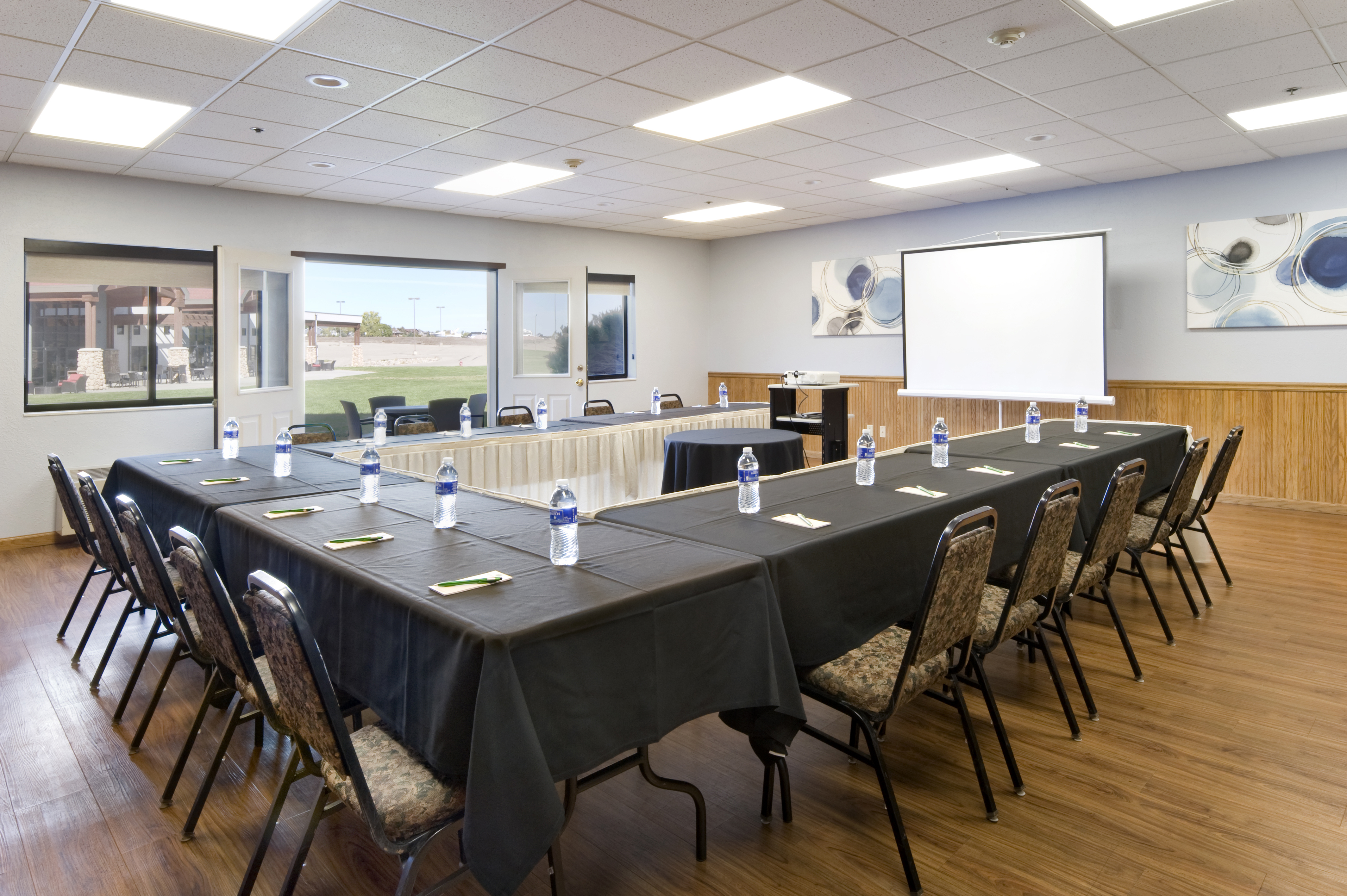 Business Meetings | Cedar Shore Resort & Conference Center